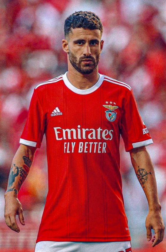 Fastest Soccer Players in the World : Top Speeds & Rankings